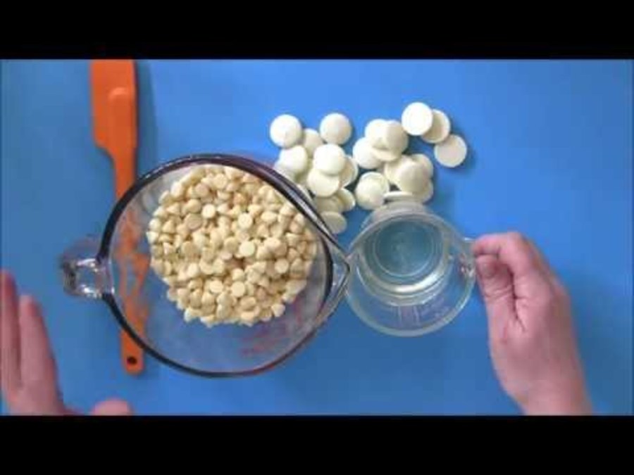 How to Make and Use Modeling Chocolate - CakeCentral.com