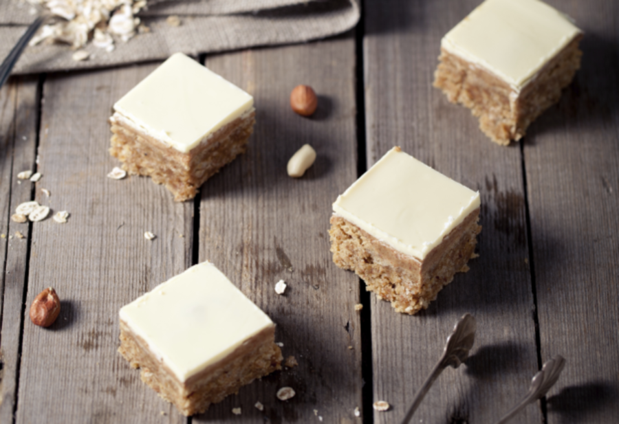 Peanut Butter White Chocolate Oatmeal Squares - CakeCentral.com