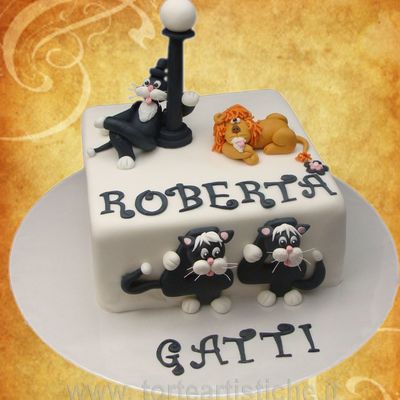 Top Cakes with Cats - CakeCentral.com