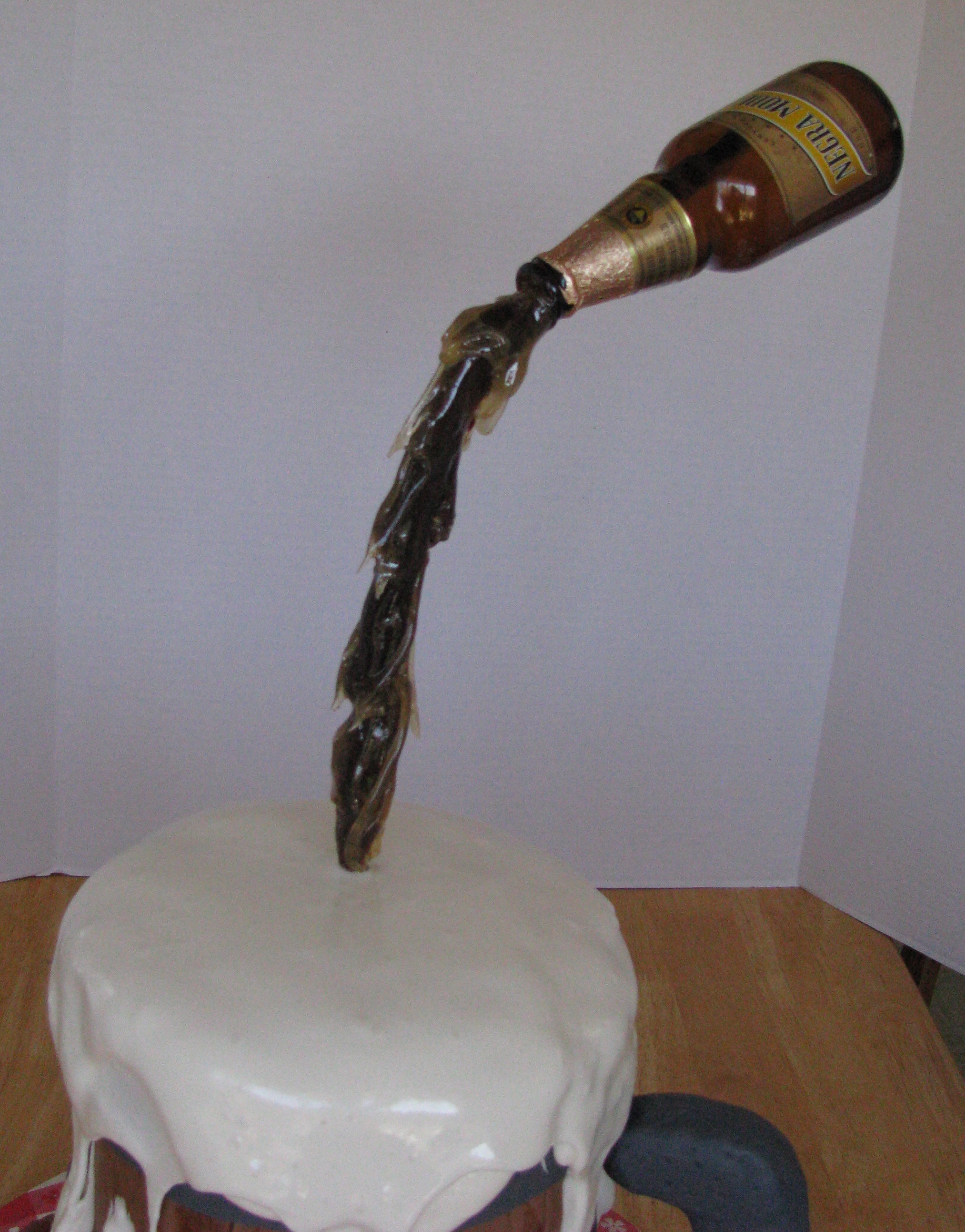 This Was A Huge 9 Inch Round X 8 Layer Cake Approx 12 Inches Tall ...