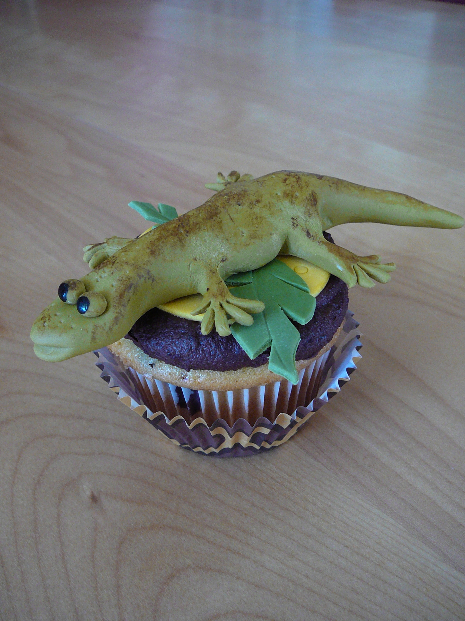 Gecko Cupcakes - CakeCentral.com