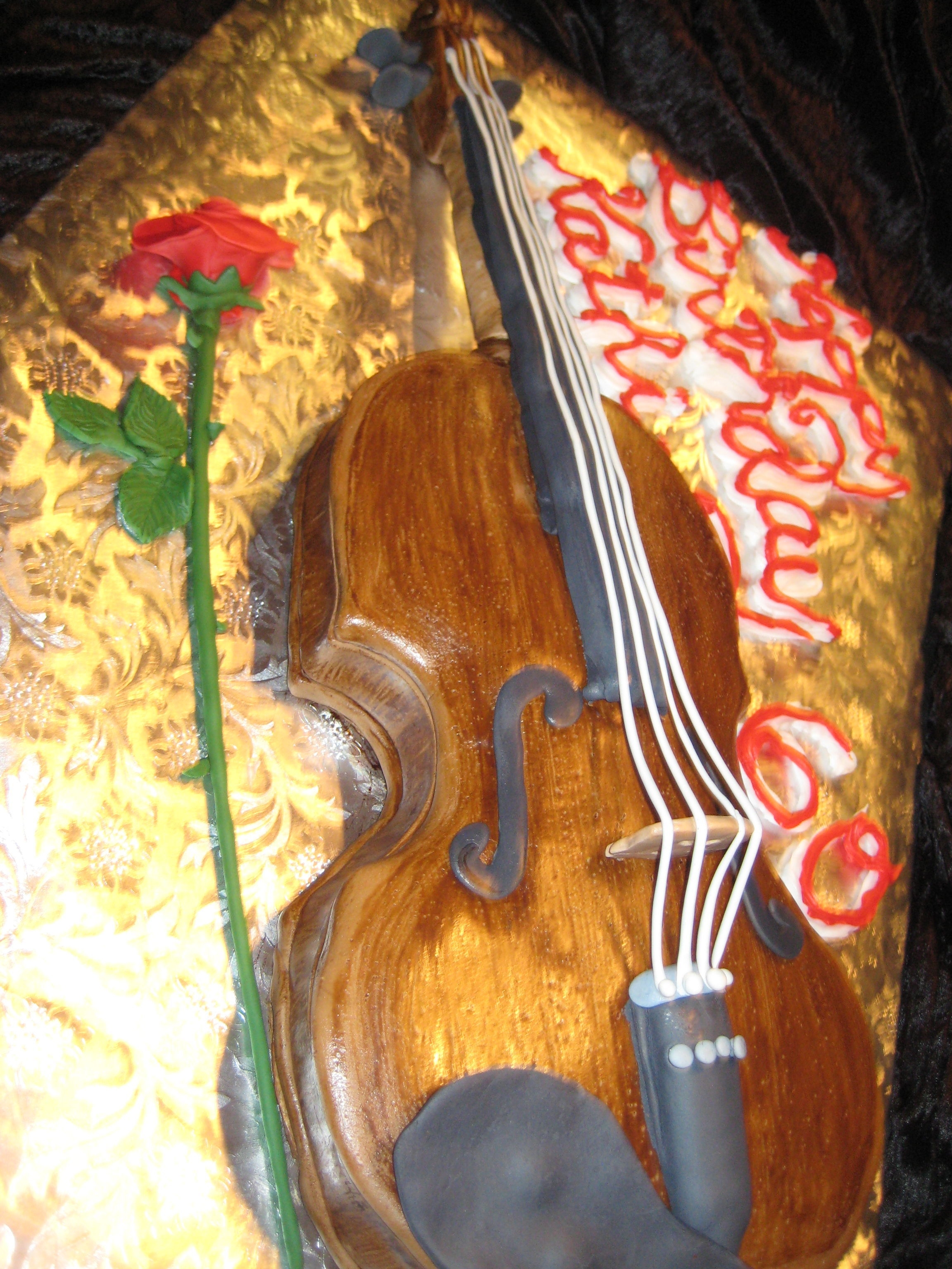Violin - CakeCentral.com