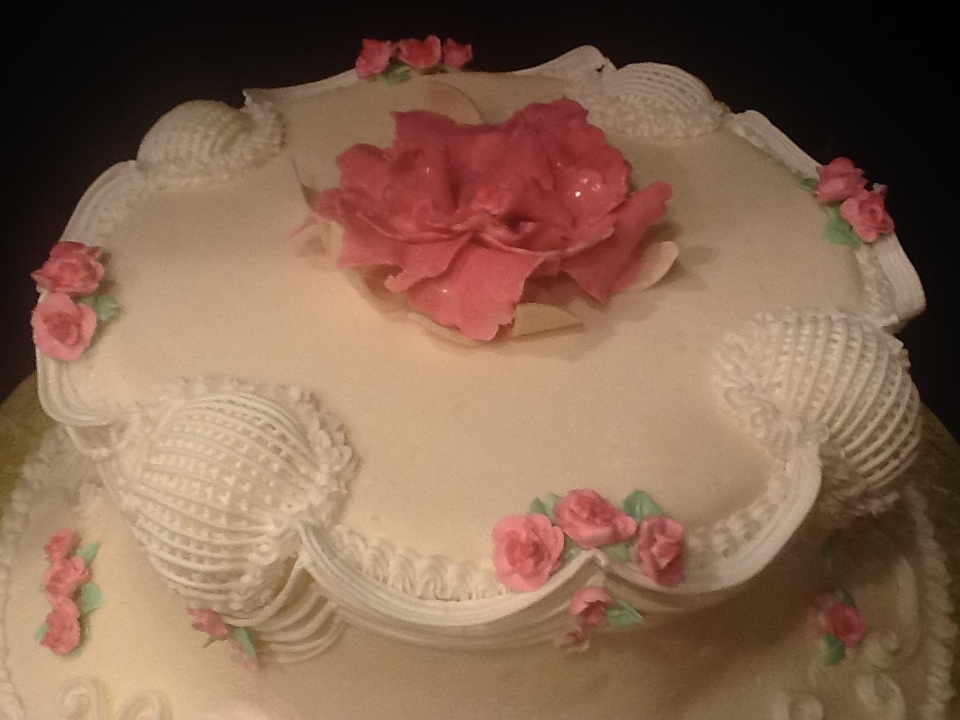 Practice Dummy Fantasy Flower Made Of Fondant Miniature Roses In Royal Icing - CakeCentral.com