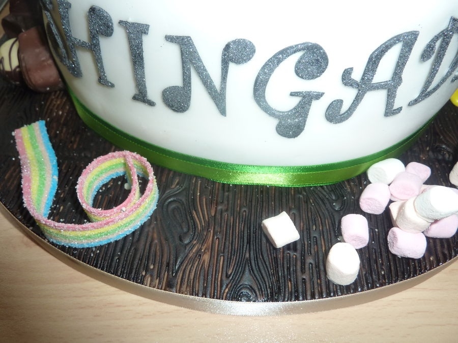 Londis Shop Opening Cake - CakeCentral.com