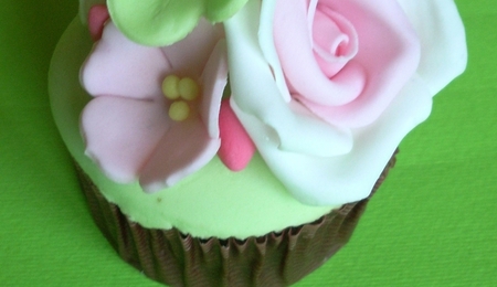 Square Cupcake Stand - CakeCentral.com