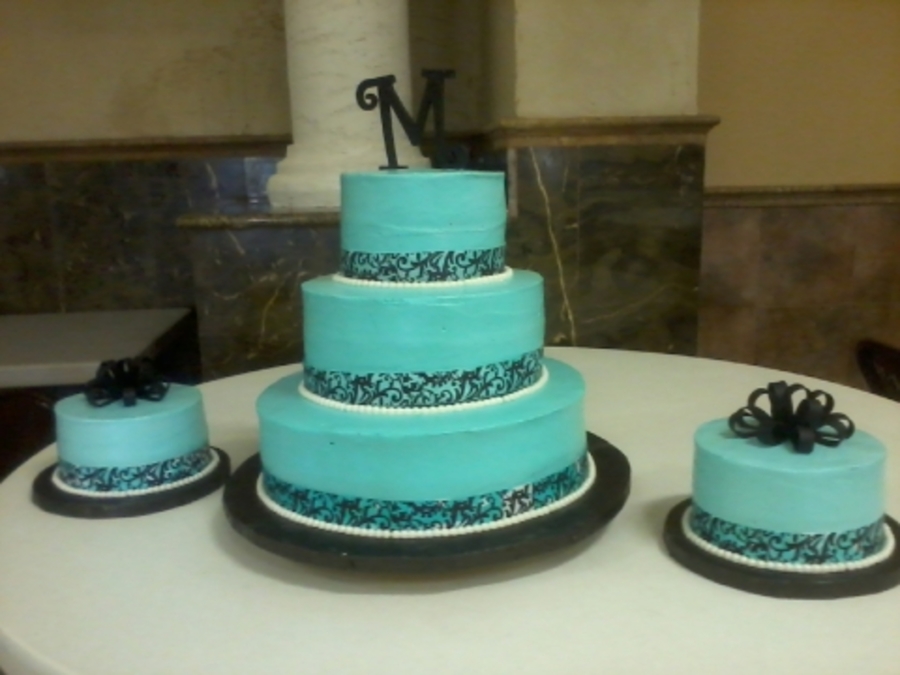 Damask - CakeCentral.com