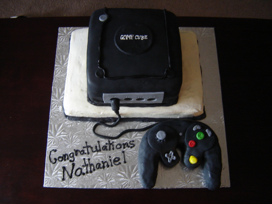 Nintendo Game Cube - CakeCentral.com
