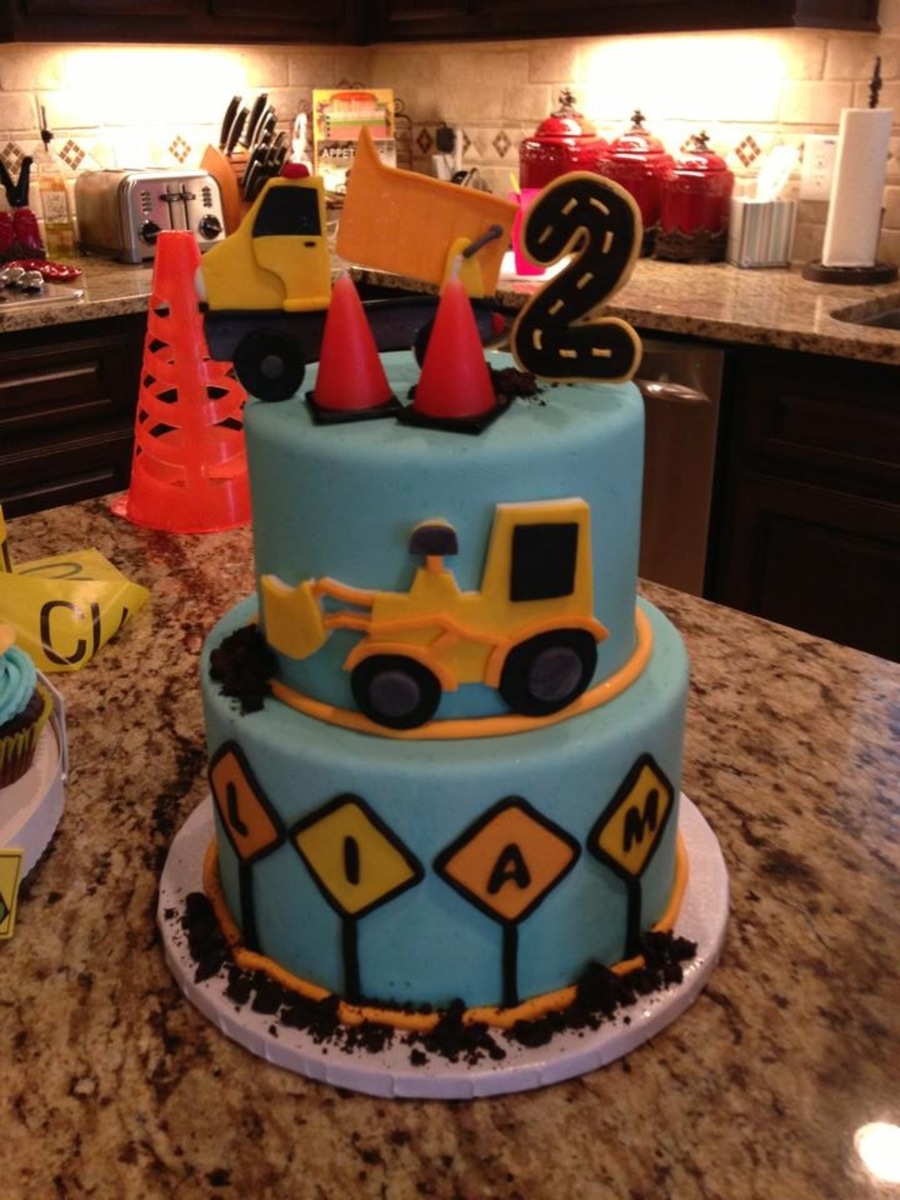 Constructioncake - CakeCentral.com