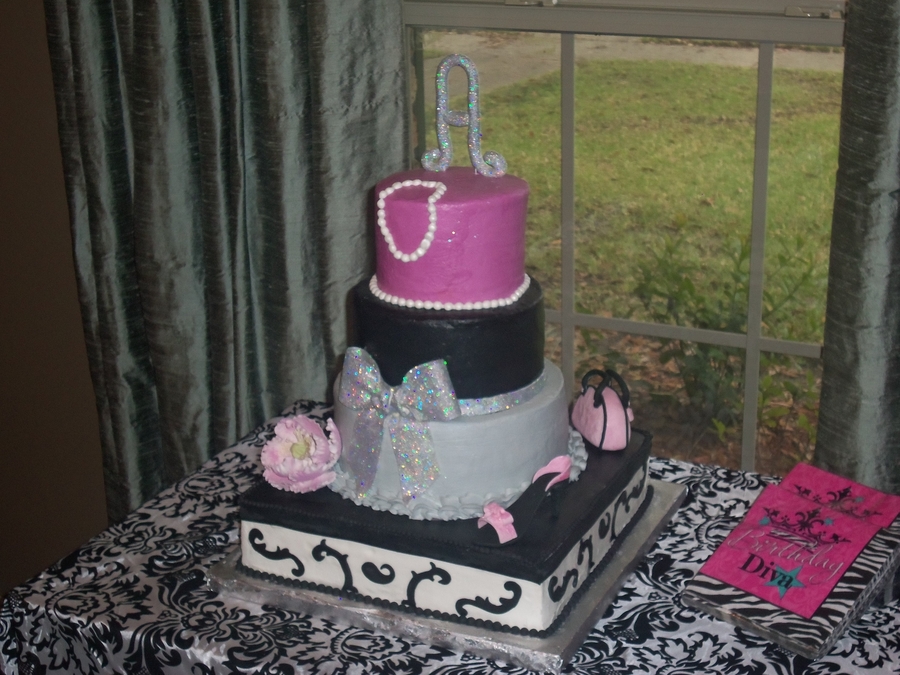 Diva Birthday - CakeCentral.com