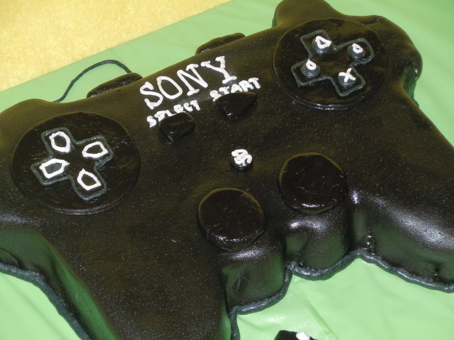 Playstation Controller Cake! - CakeCentral.com
