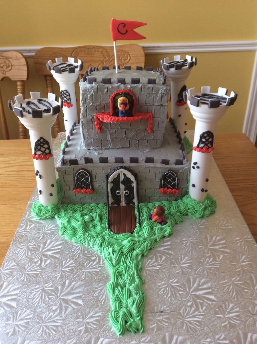 Medieval Castle For Class Play Romero Amp Juliet - CakeCentral.com