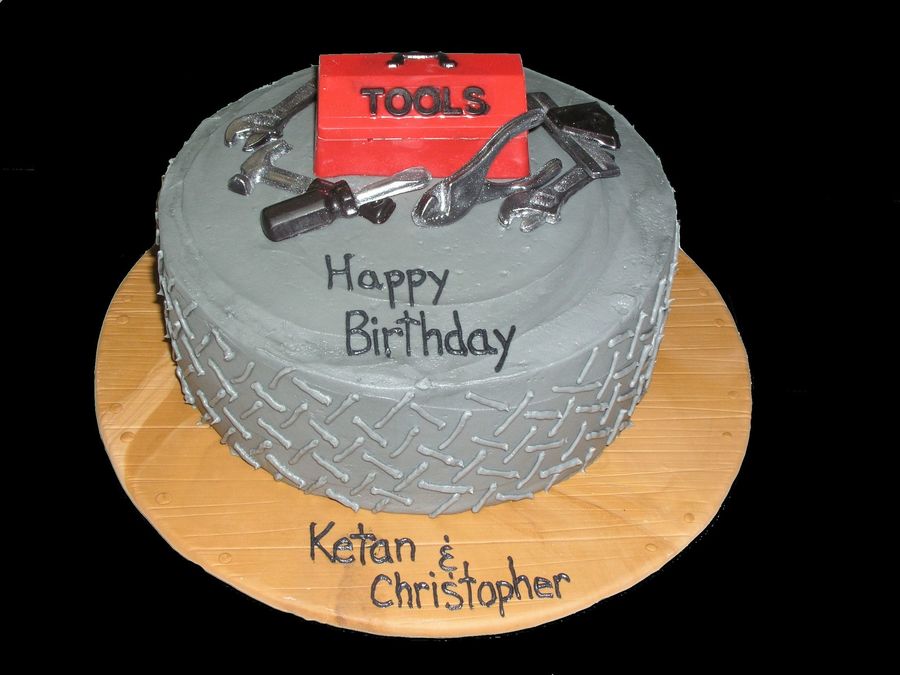 Tool Cake - CakeCentral.com