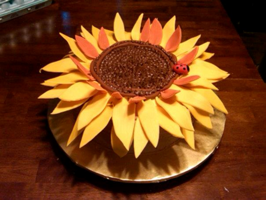 Summer Sunflower - CakeCentral.com