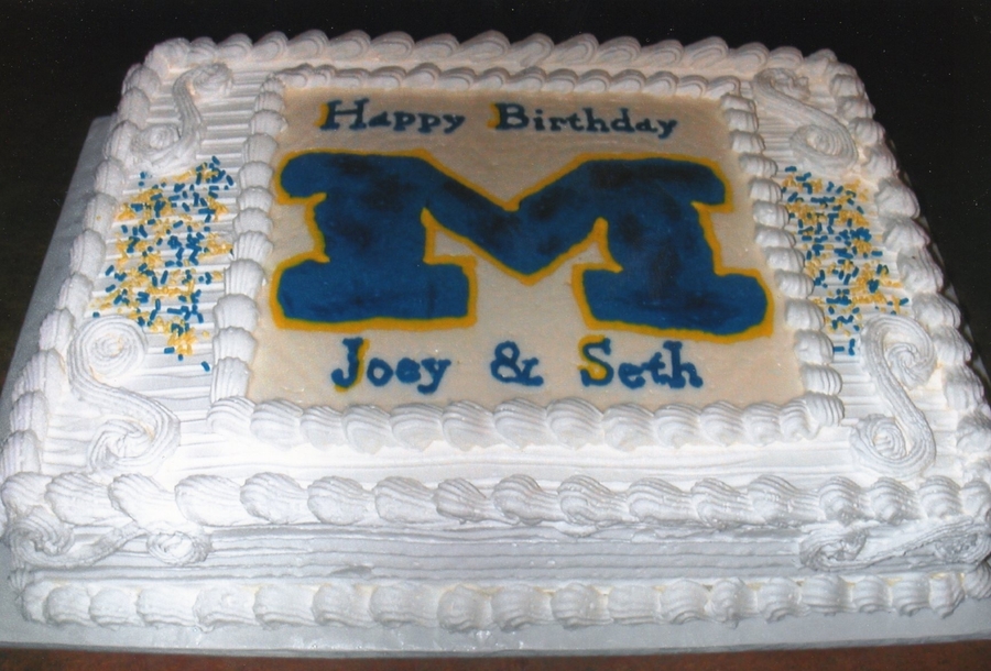 Michigan Fans- Blue And Gold - CakeCentral.com