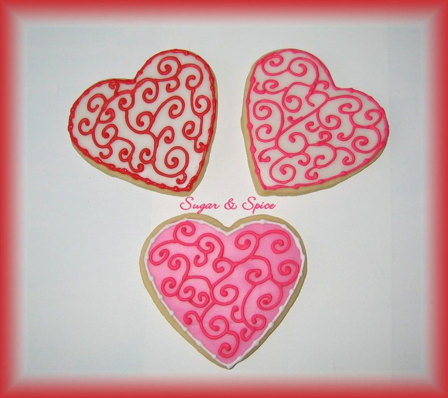 Hearts & Scrolls - CakeCentral.com