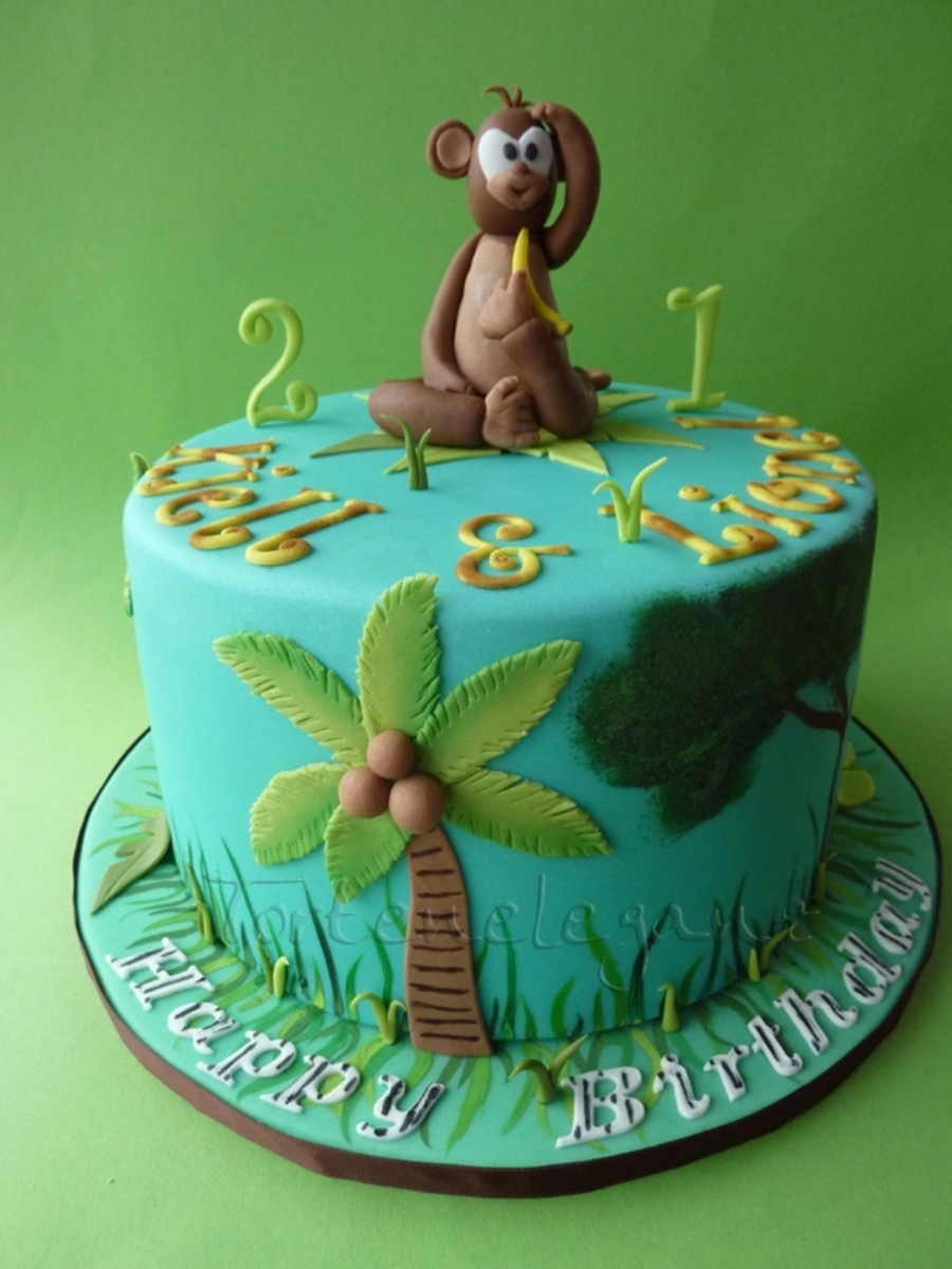 Monkey Jungle Cake - CakeCentral.com