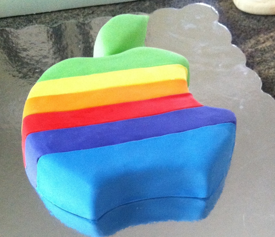 Retro Apple - CakeCentral.com