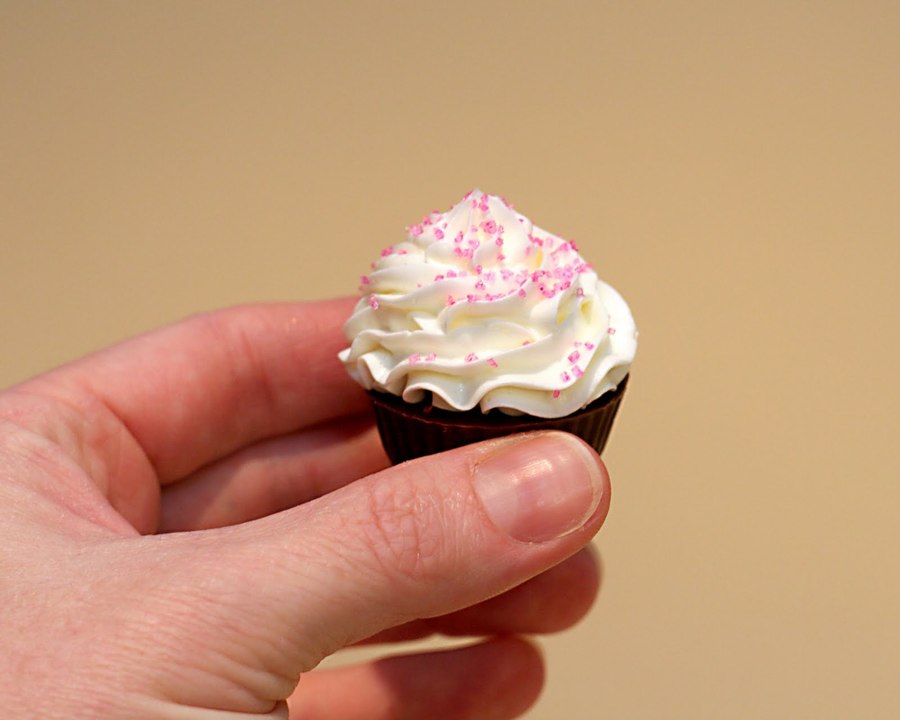 Teeny Tiny Cake Ball Cupcakes - CakeCentral.com