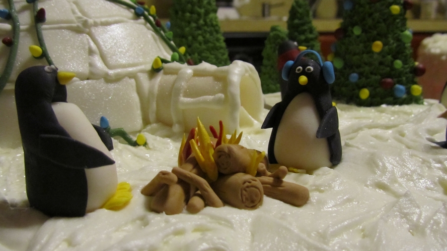 Penguin Igloo Cake - CakeCentral.com