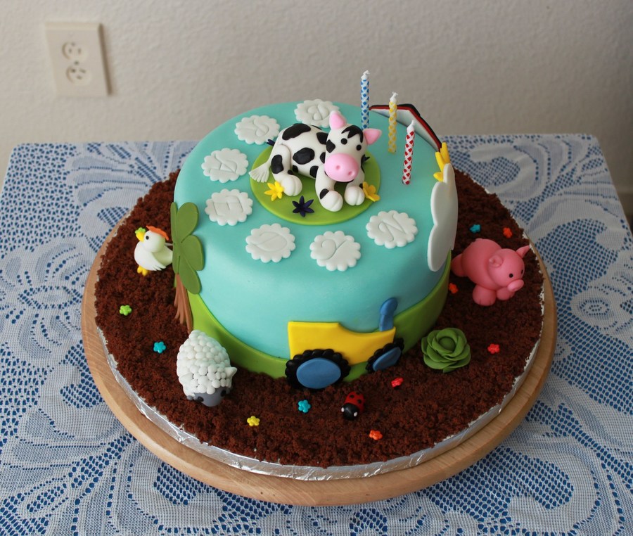 Farm Themed Cake - CakeCentral.com