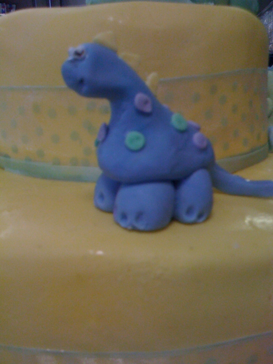 Simple Dinosaur Cake - CakeCentral.com