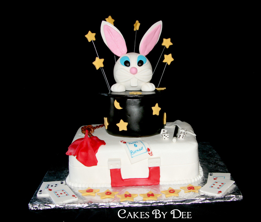 Magician Birthday Cake - CakeCentral.com