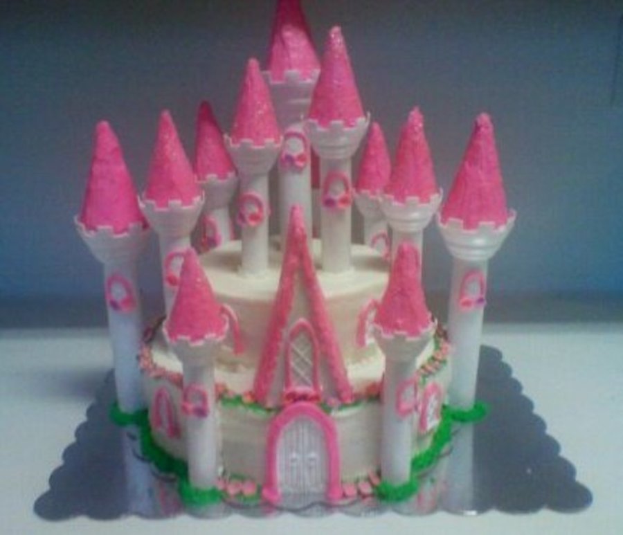 Castle - CakeCentral.com