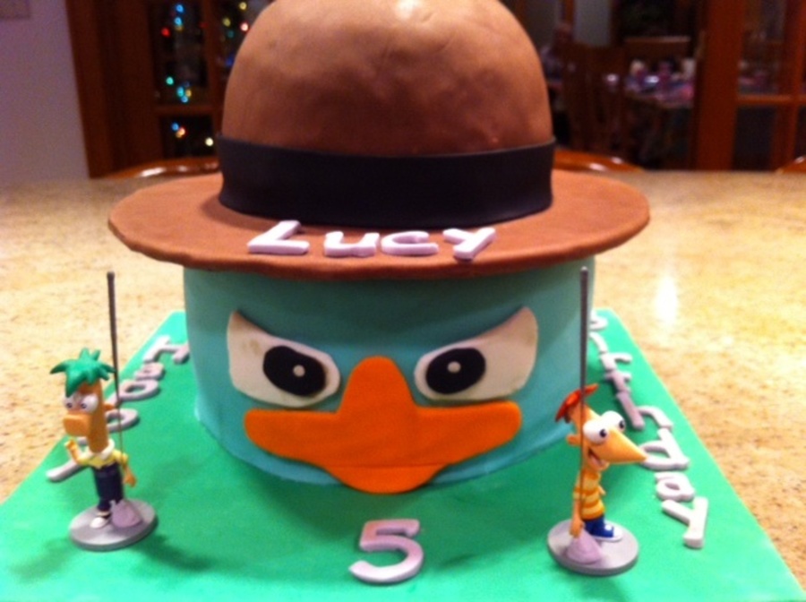 Agent P Cake - CakeCentral.com