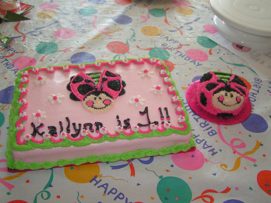 Pink Ladybug - CakeCentral.com