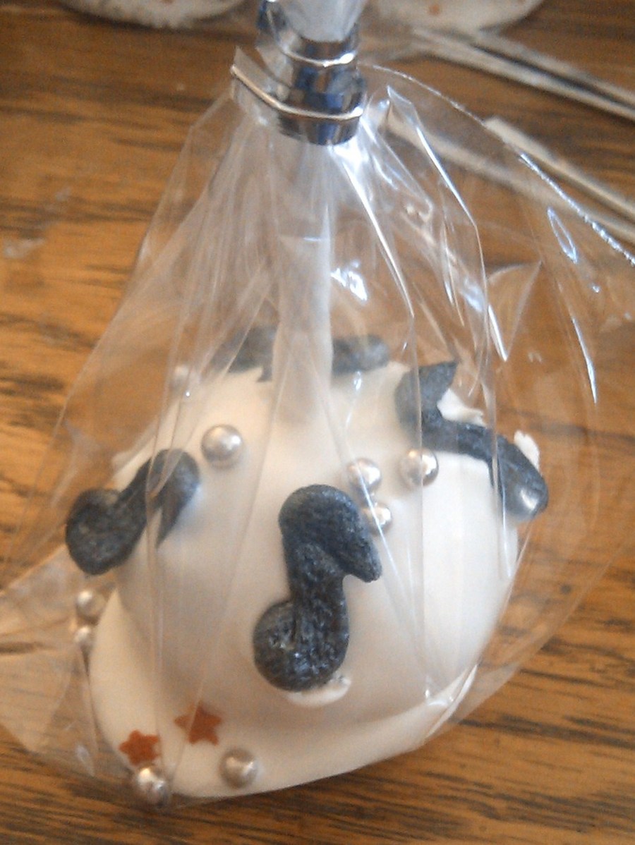 Music Cake Pops - CakeCentral.com