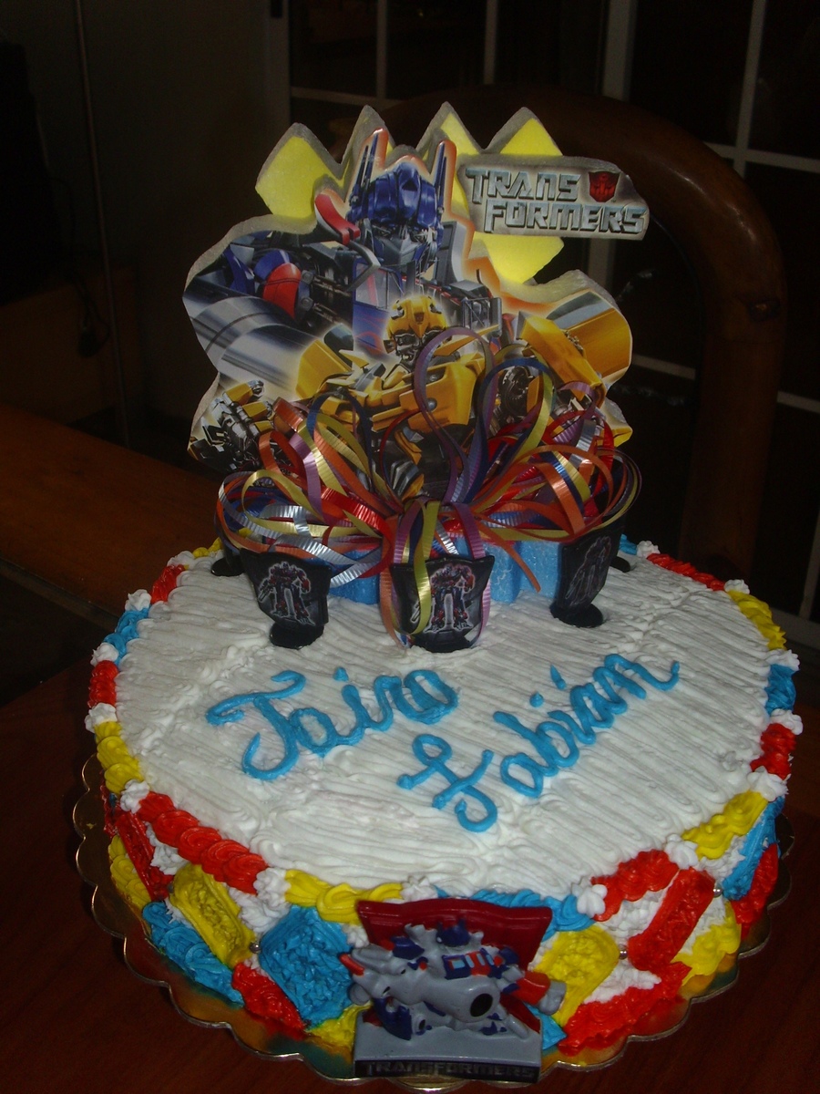 Unikbakery Yelinda - CakeCentral.com