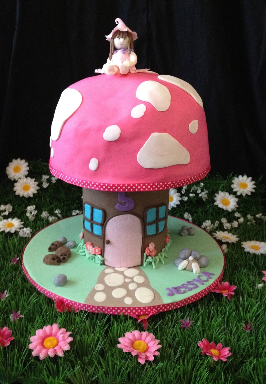 Fairy Toadstool - CakeCentral.com