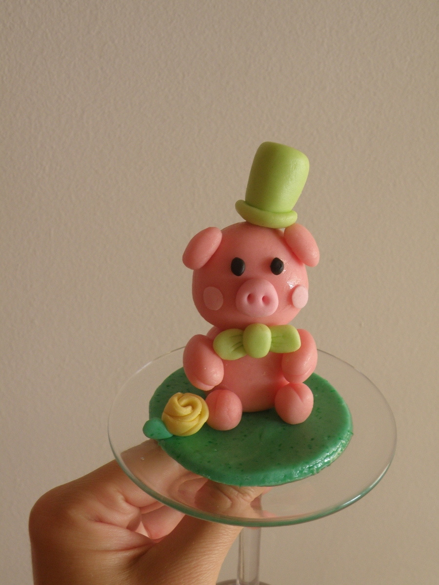 Piglet - CakeCentral.com