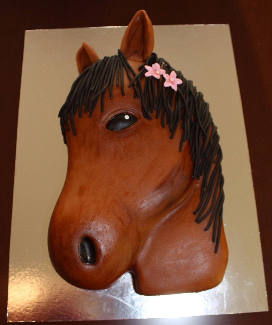 Horse - CakeCentral.com