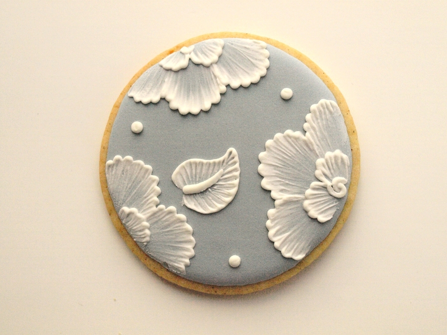 Brush Embroidery - CakeCentral.com