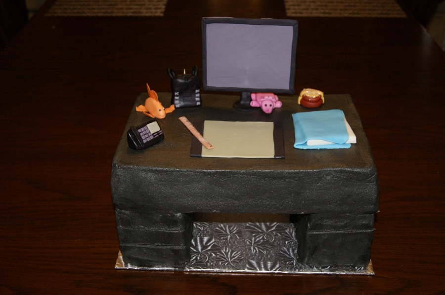 Desk - CakeCentral.com
