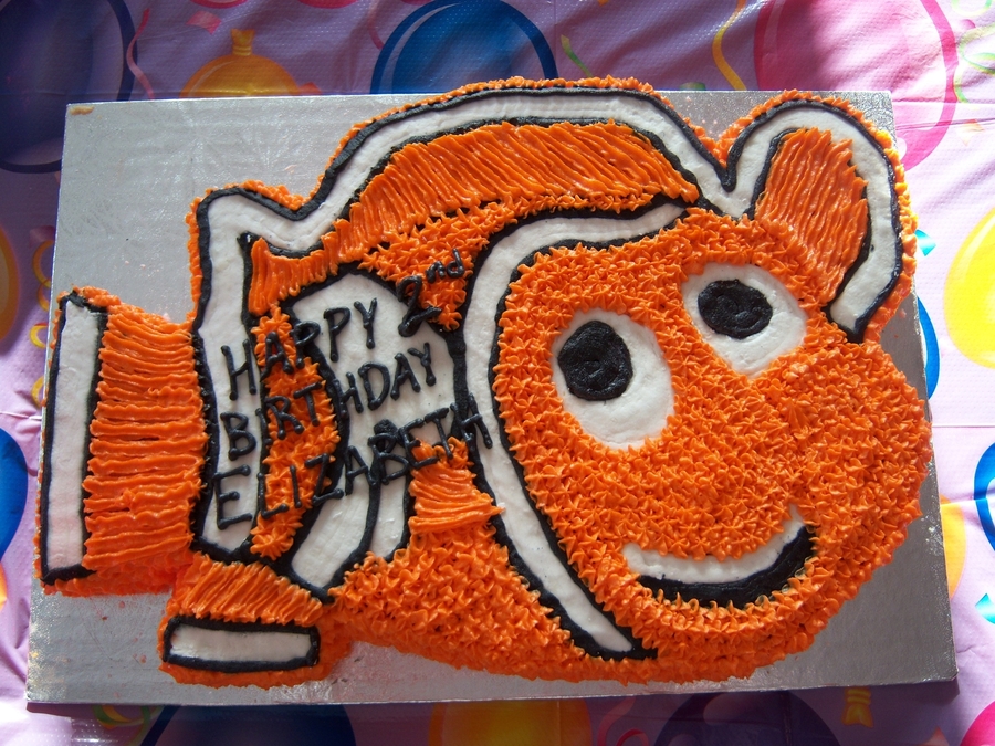 Nemo Birthday Cake - CakeCentral.com