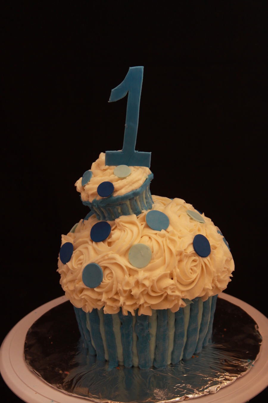 Cupcake First Birthday - CakeCentral.com