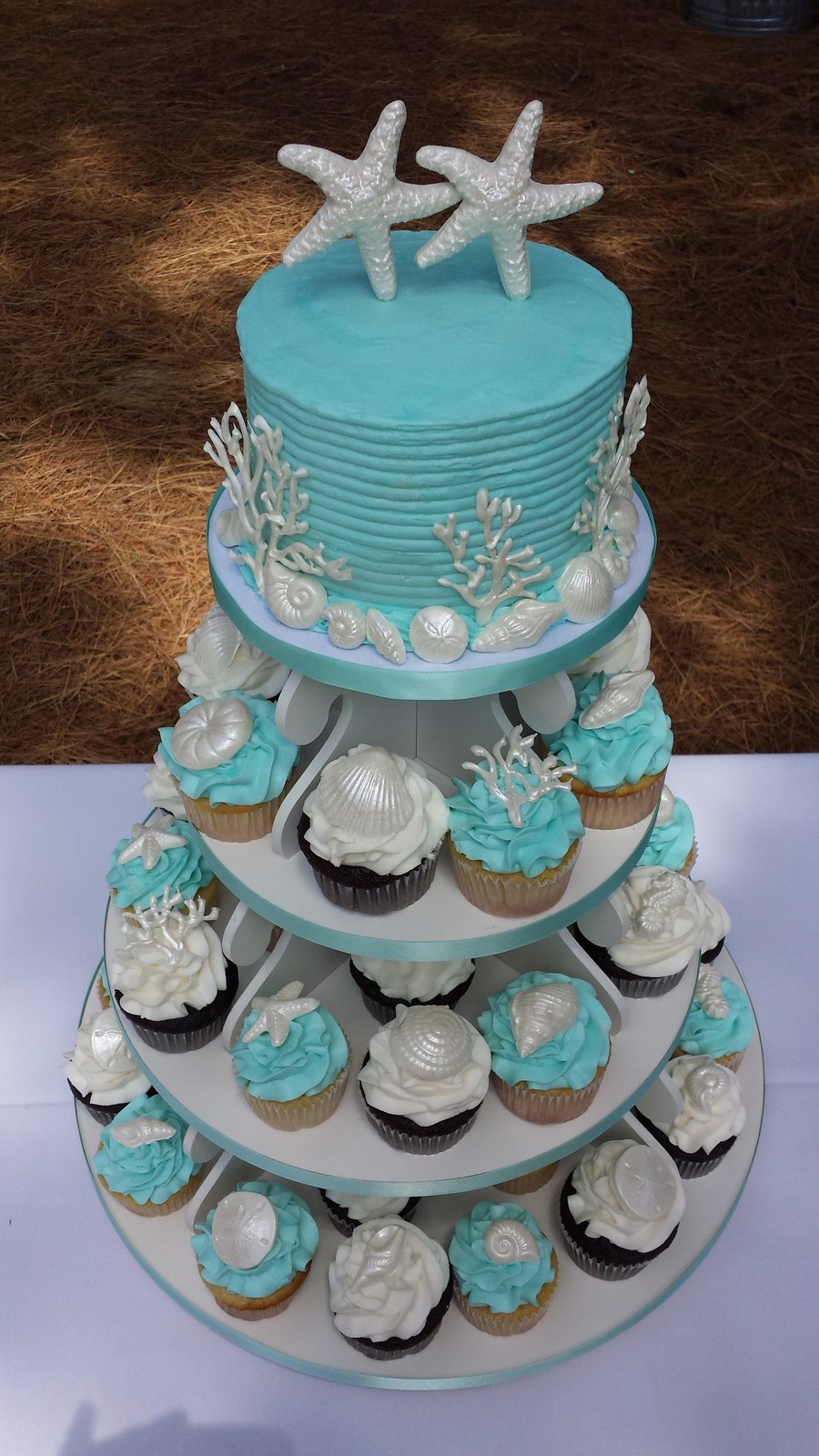 Starfish Wedding - CakeCentral.com