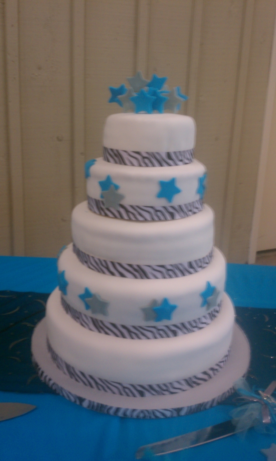 Sweet 15 Cake - CakeCentral.com