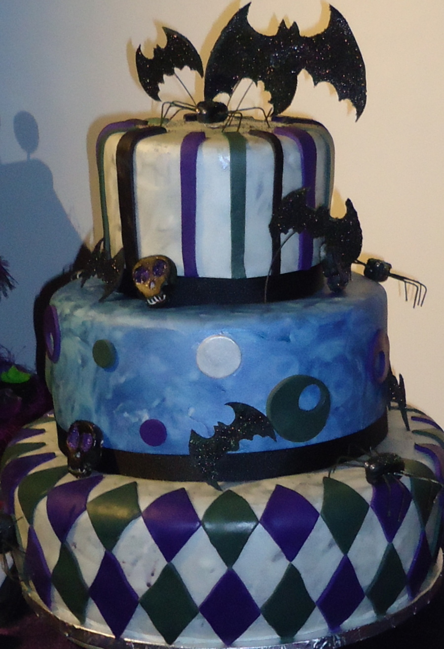 Going Batty - CakeCentral.com