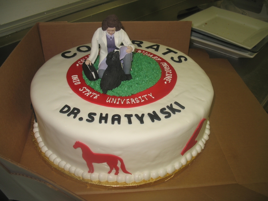 Veterinarian Graduation - CakeCentral.com
