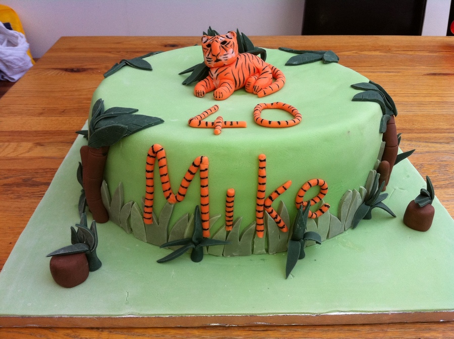 Tiger - CakeCentral.com