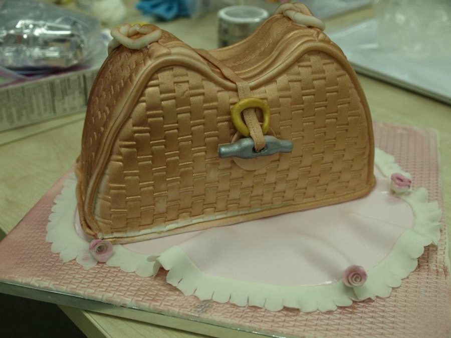 Handbag Cake - CakeCentral.com