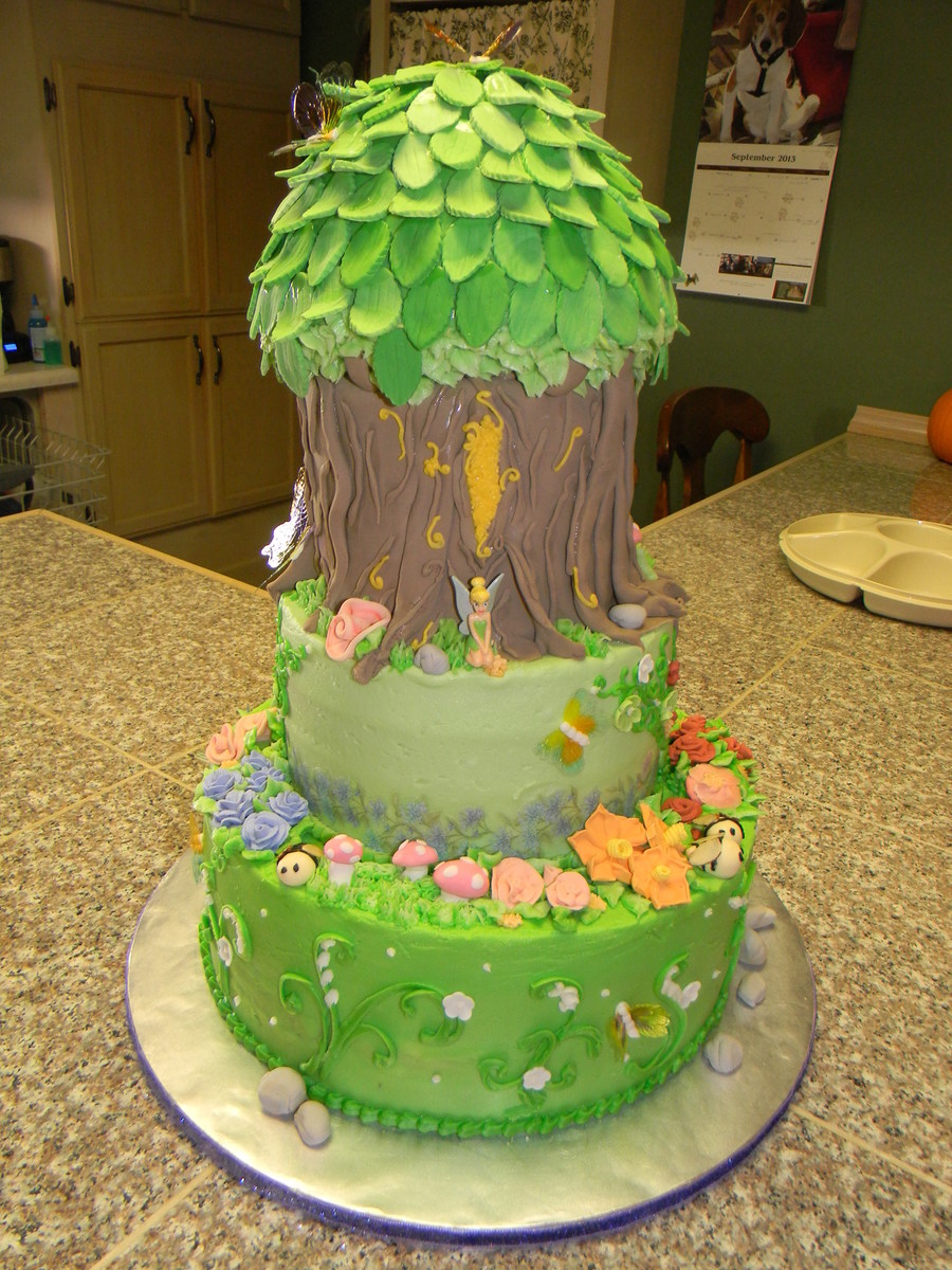 Tinkerbell / Pixie Hollow - Theme Birthday Cake - CakeCentral.com