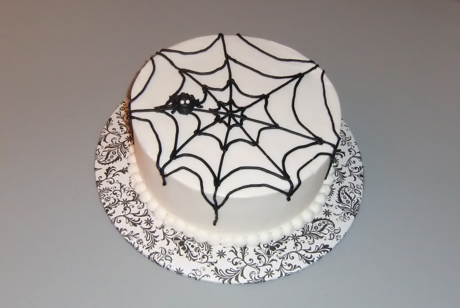 Spider Web Cake - CakeCentral.com
