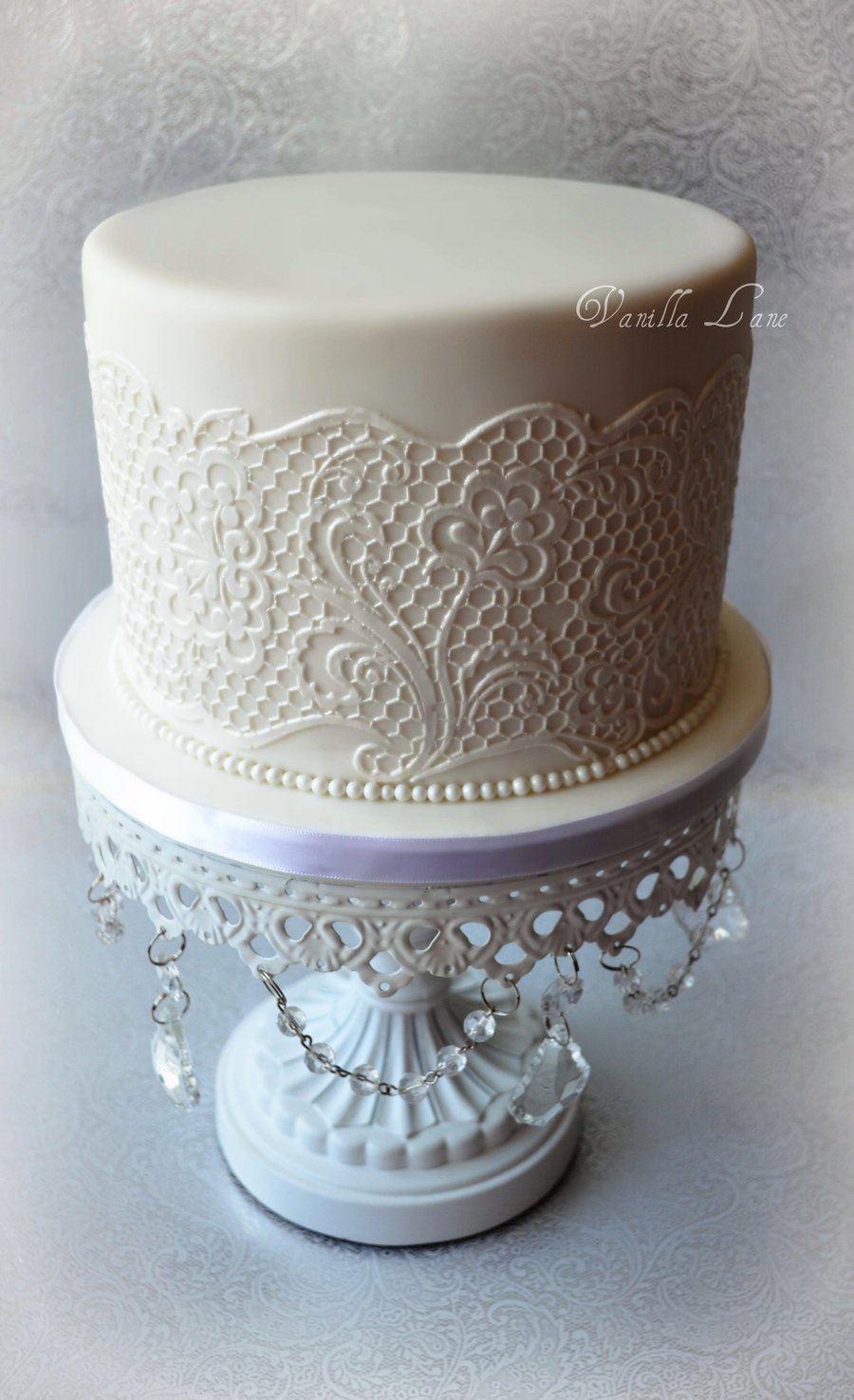 Wedding Cake For The Top Of My Cupcake Display First Time Using Sugar ...