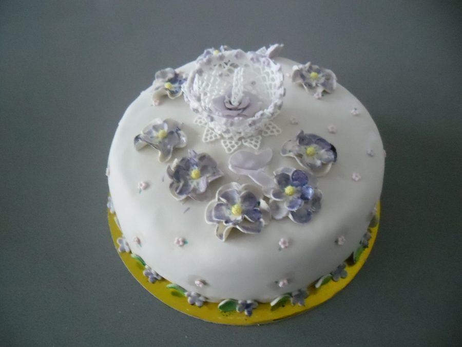 Royal Icing - CakeCentral.com