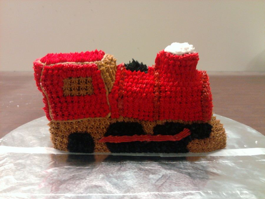 3D Train - CakeCentral.com