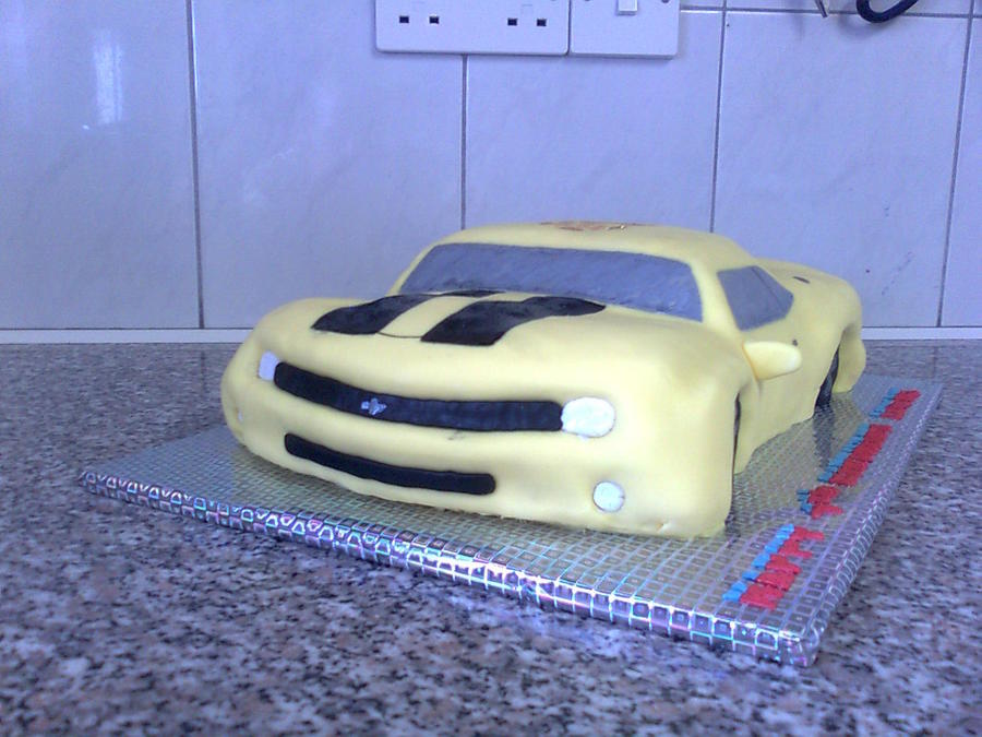 Bumblebee - CakeCentral.com